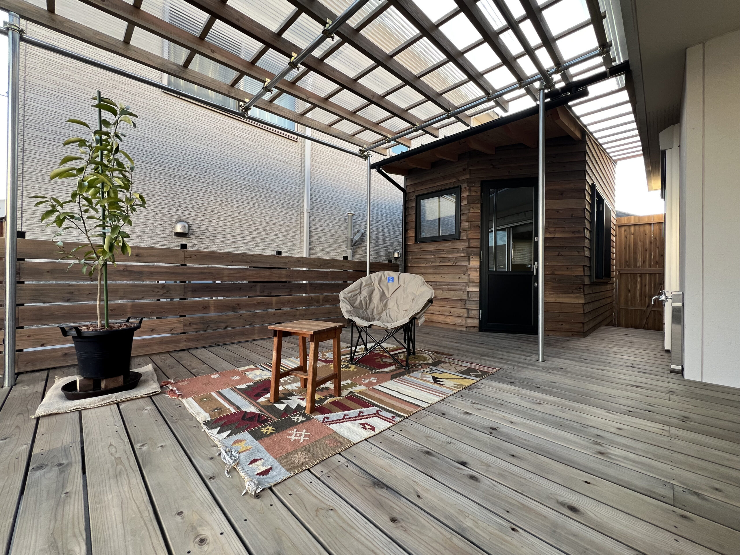 街中にある小屋とGOOD-TIME PLACE - イトコーリノベーション